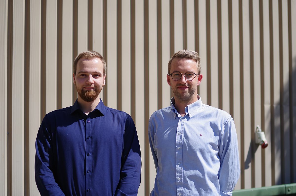 Begrüßung Marius Müller und Luka Mettke